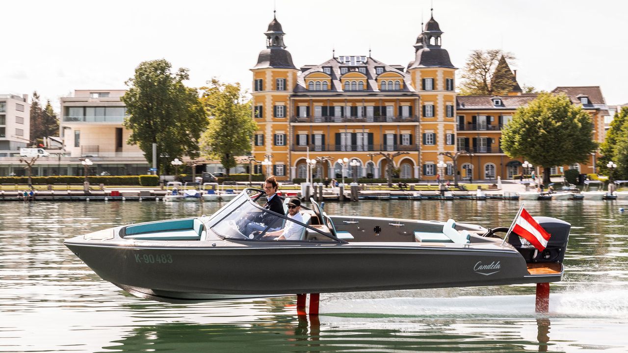Candela Speed Boat Launches Electric Hydrofoil Tender